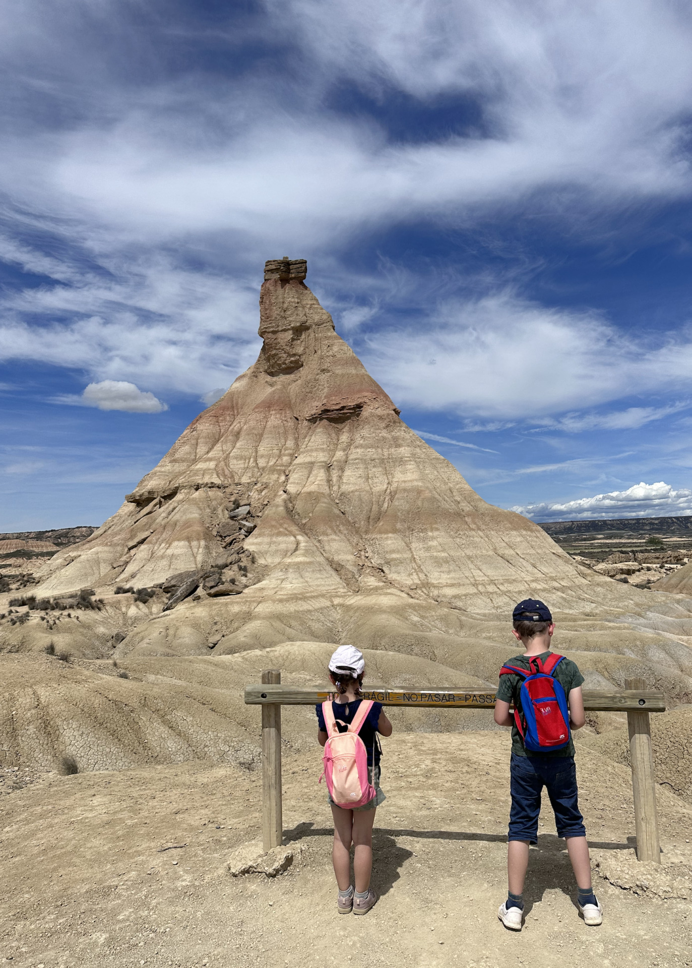 Découvrir le désert des Bardenas en camping-car - Les Rolling Trippers
